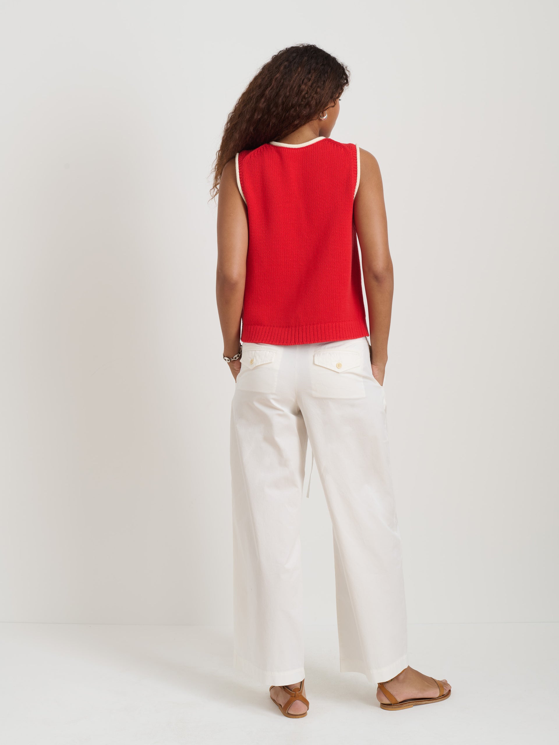 Bridget Tipped Vest in Cotton – Alex Mill